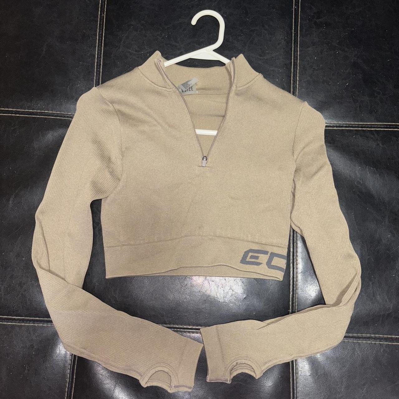 ECHT Arise style Zip Cropped Jacket Beige Activewear... - Depop