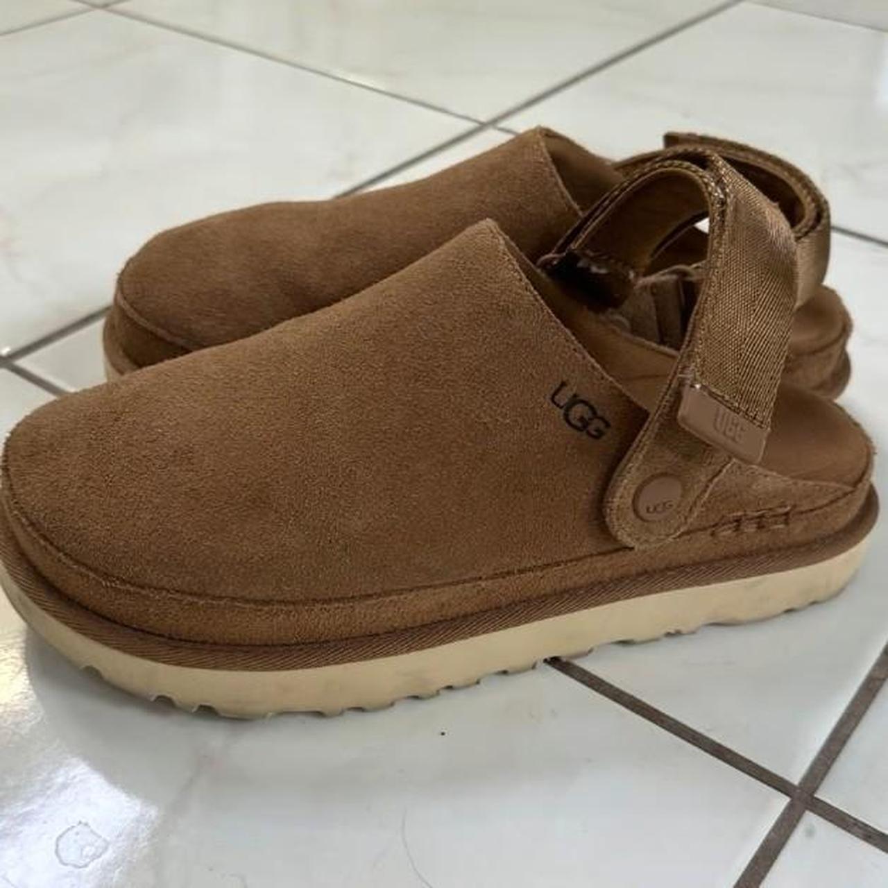 Ugg Clogs Size 8 women‘s Ugg clogs Like new... - Depop