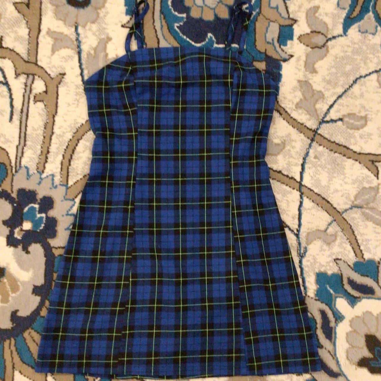 Colorblock neon green, black and navy blue plaid 90s... | Depop