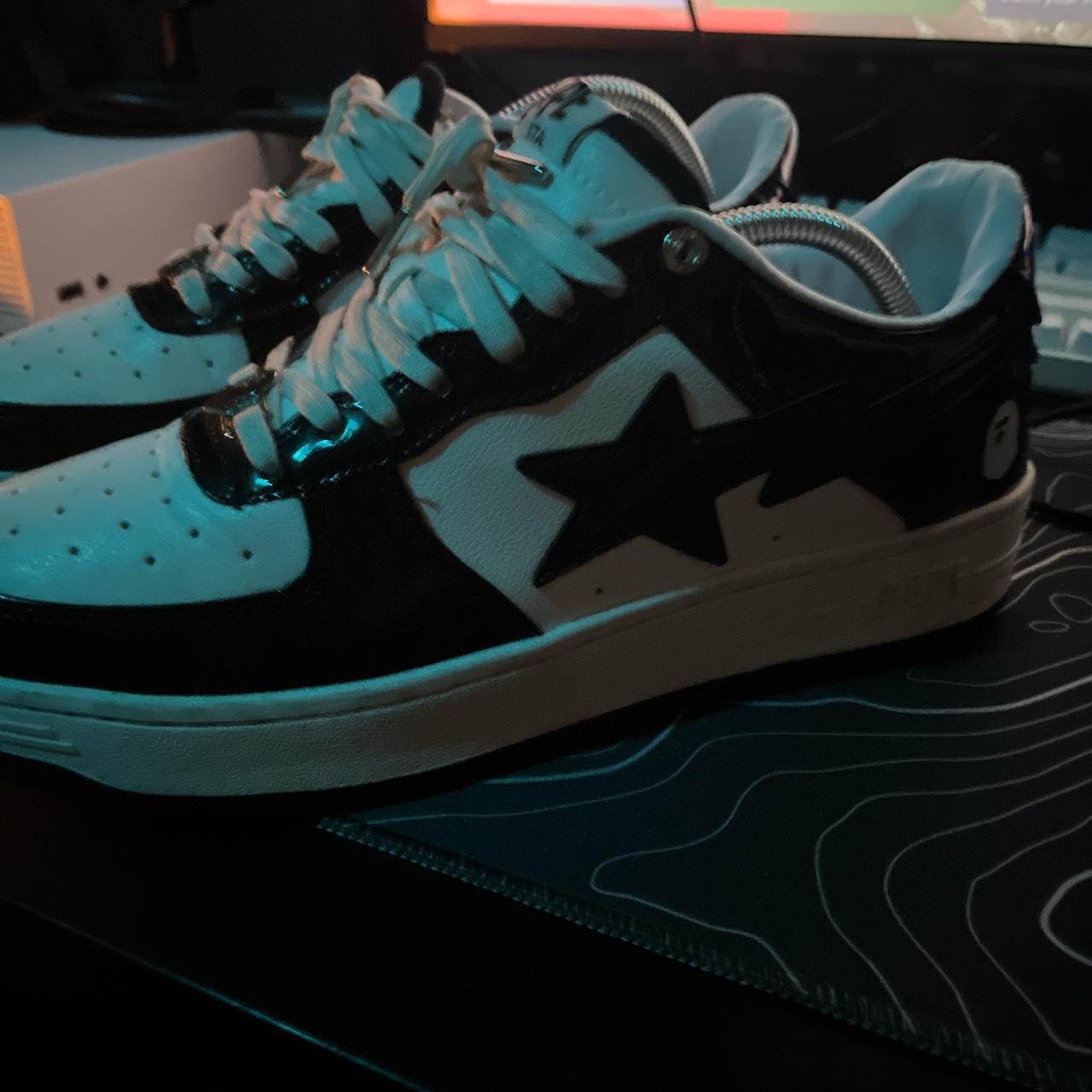 Black bapestas mint condition worn a few time - Depop