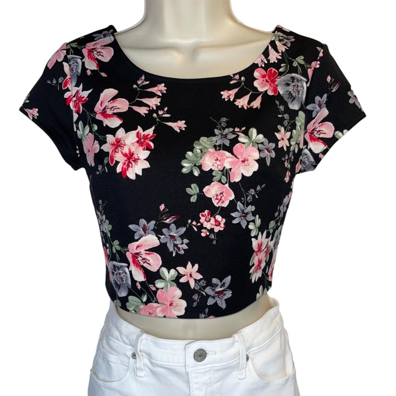 Features: • Express • Nice quality, stretchy but... - Depop