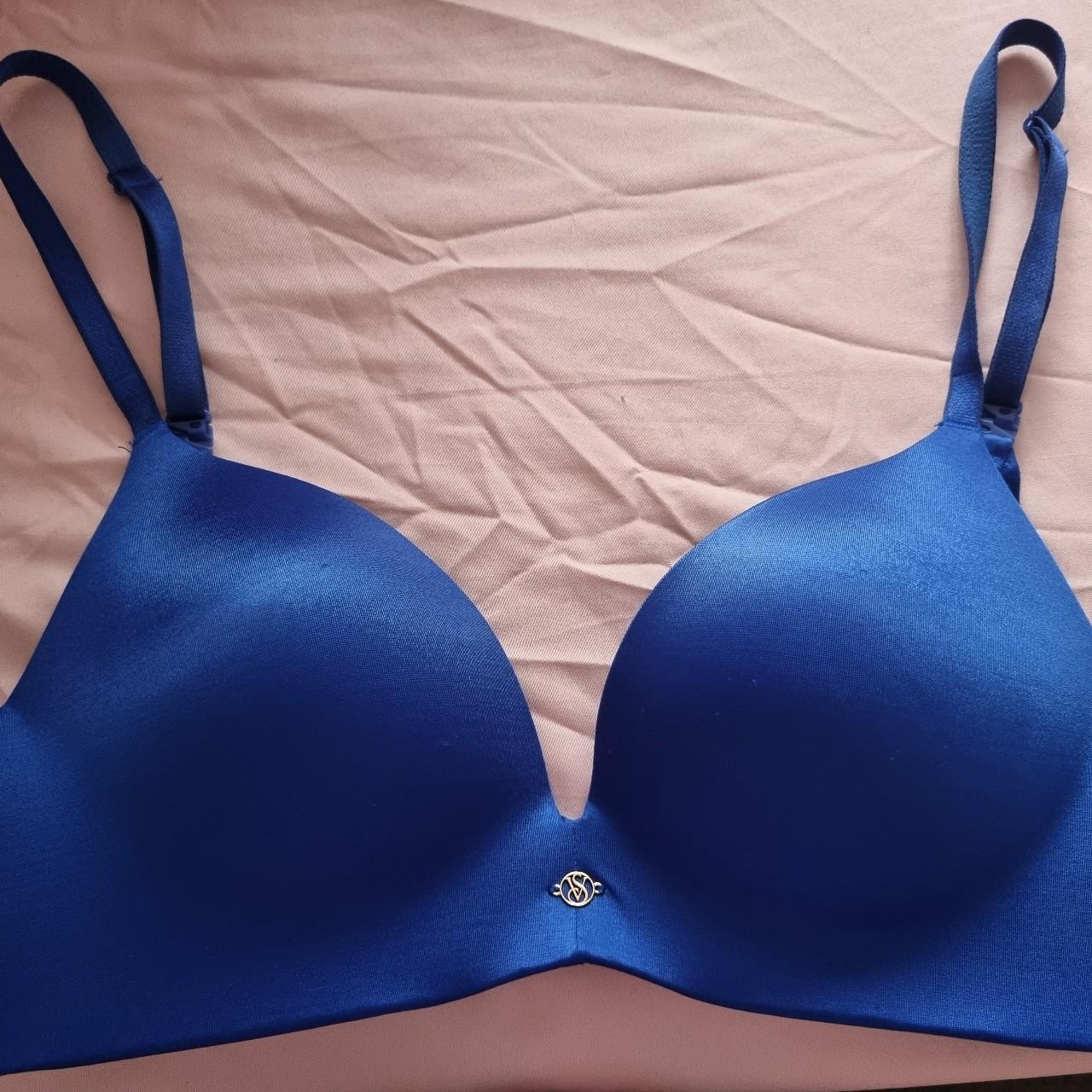 Victoria's secret blue bra 34B - Depop