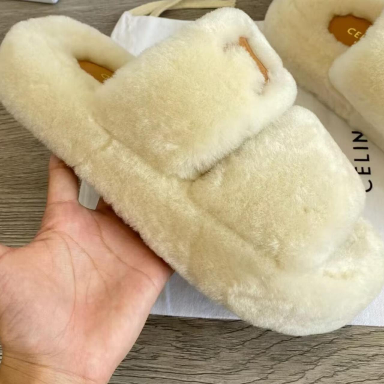 CELINE Women's Woolen plush lazy slippers Size 7 - Depop