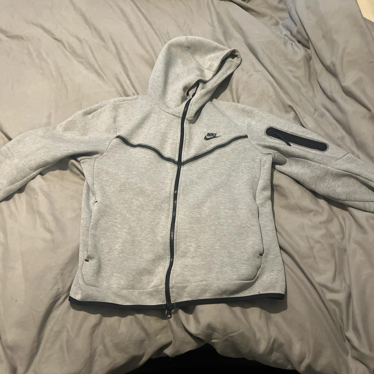 Medium Nike tech fleece jacket only worn a few times... - Depop