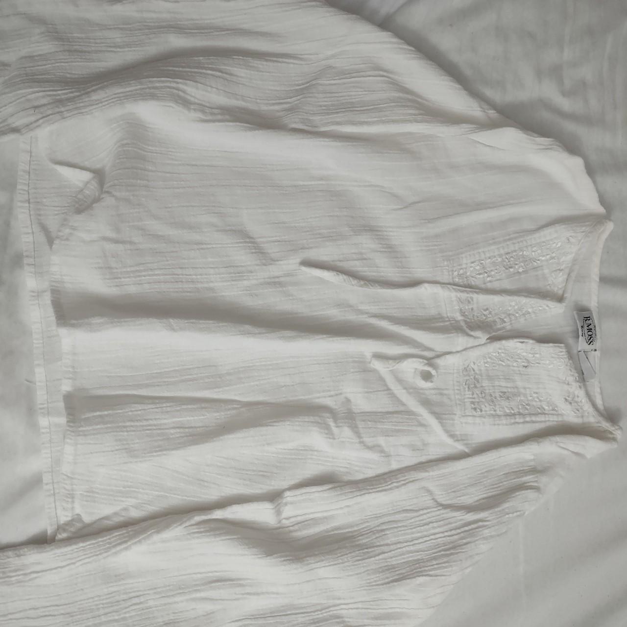 B. Moss white "peasant" type top - medium - Depop