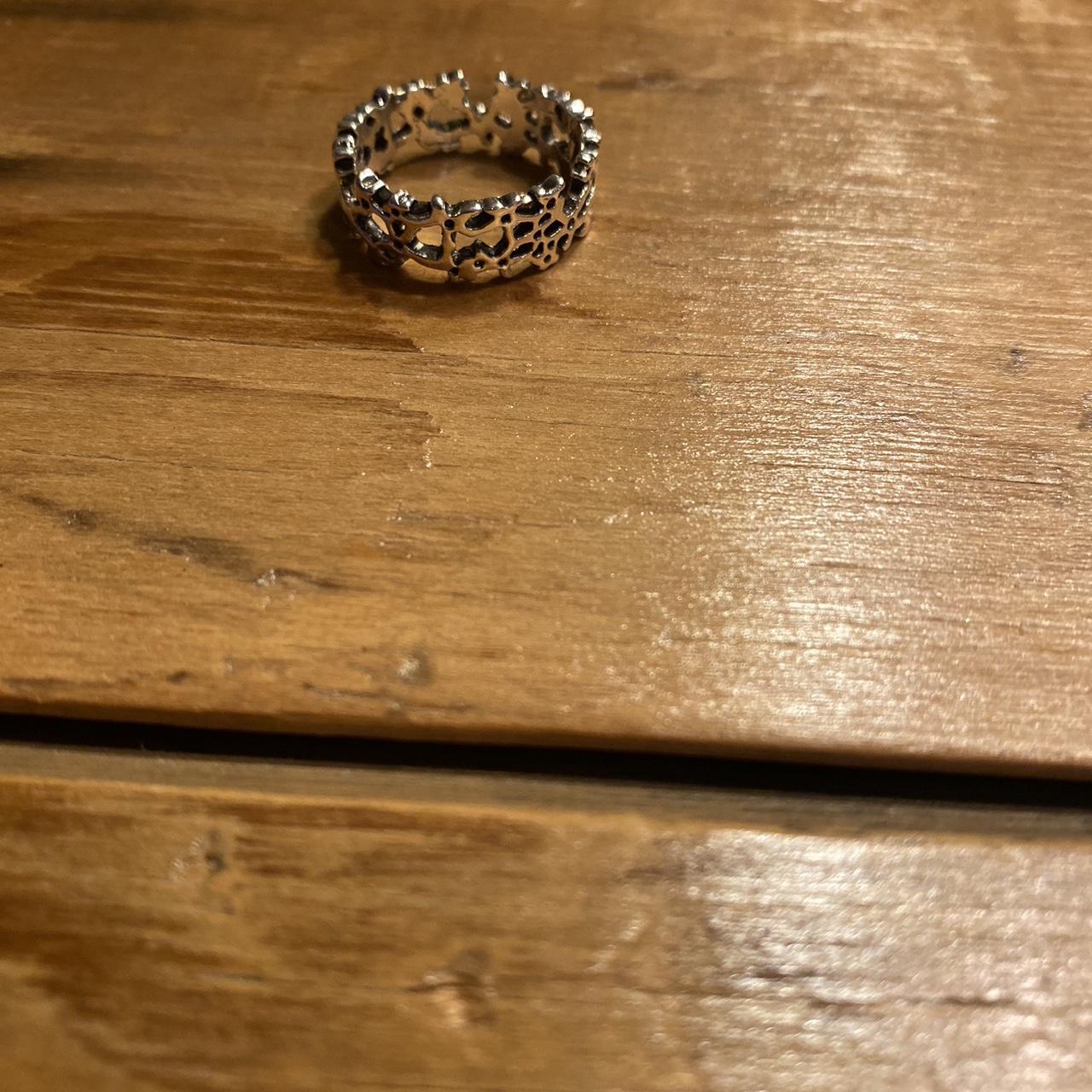 Vintage ring Silver color ring Size... - Depop