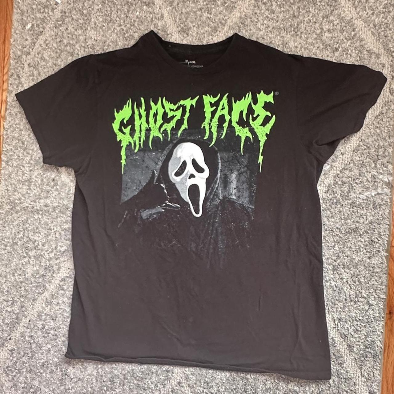 Ghostface tee with a sick graphic - Depop