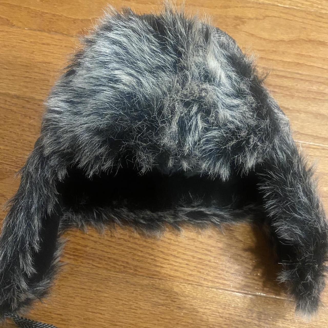 grey trapper hat very warm #y2k #emo #gyaru #scene - Depop