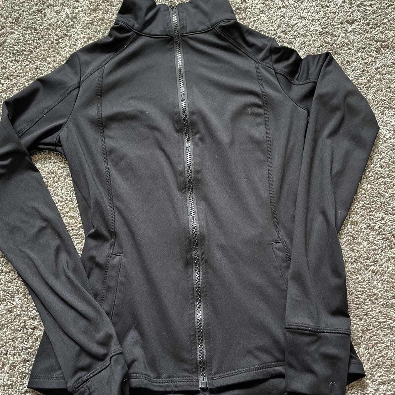 FITTED BLACK WORKOUT JACKET lululemon for exposure ... - Depop