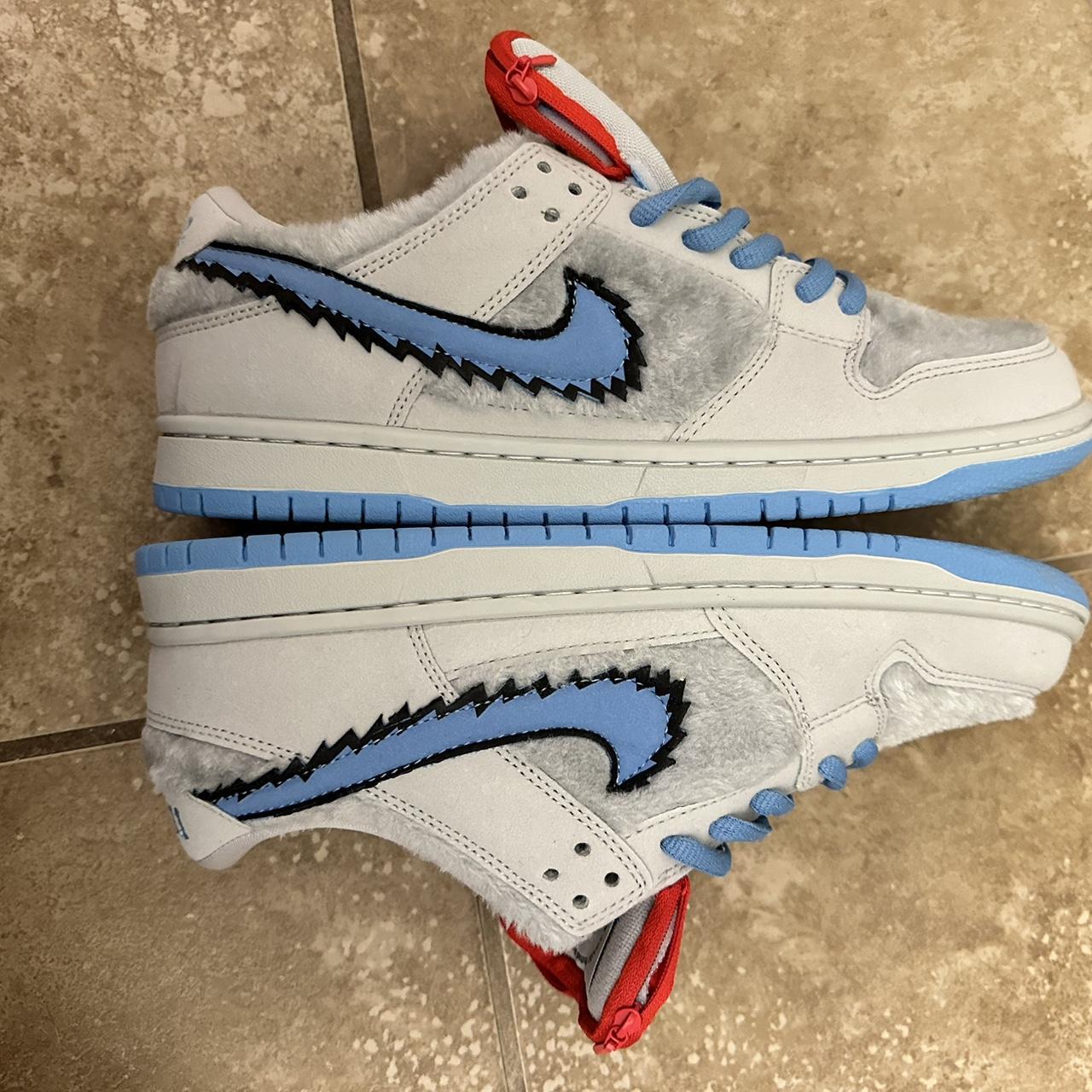 Dunks Custom stores Dirty Yeti