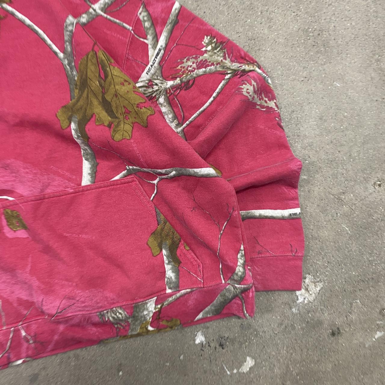 Pink Realtree Cammo Hoodie Size Medium... - Depop