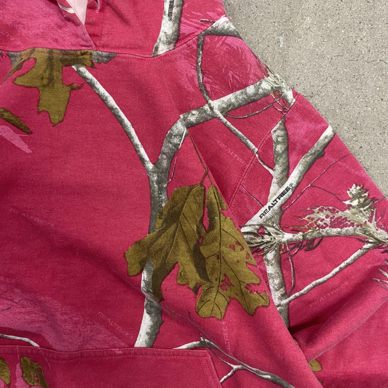 Pink Realtree Cammo Hoodie Size Medium... - Depop