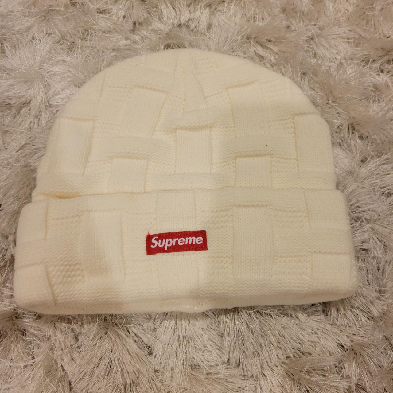 White Supreme Knitted Beanie Dm for more info 100%... - Depop