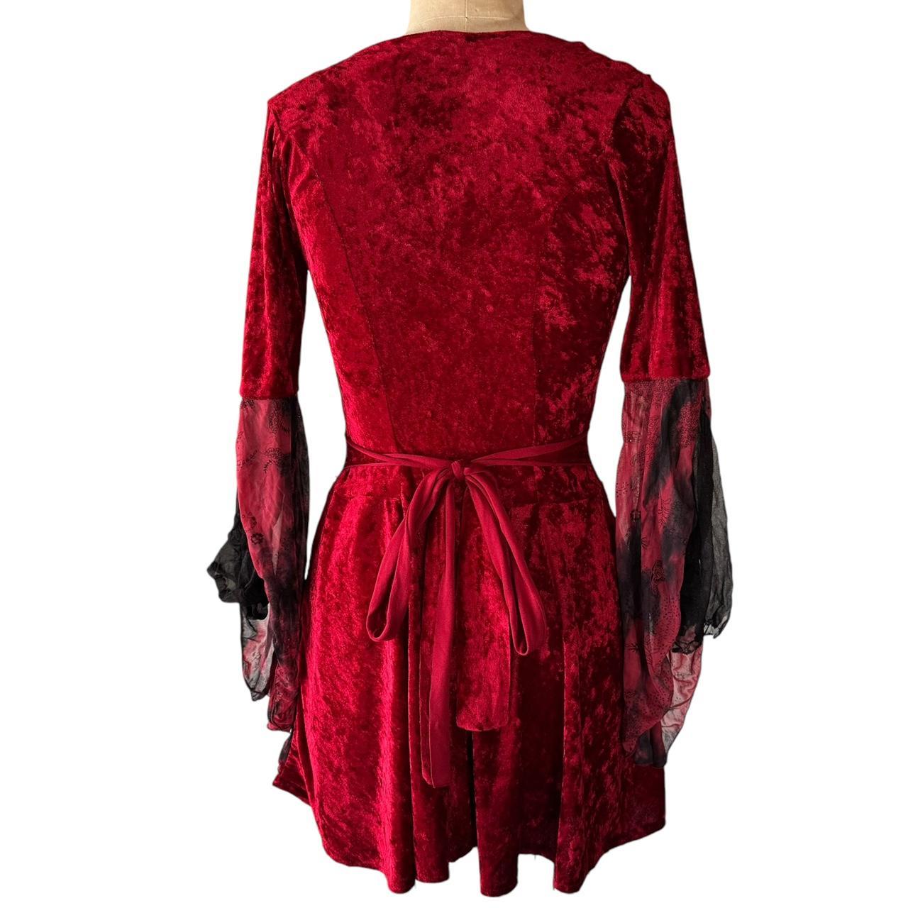 Vintage red velvet vampire Halloween costume! In... - Depop