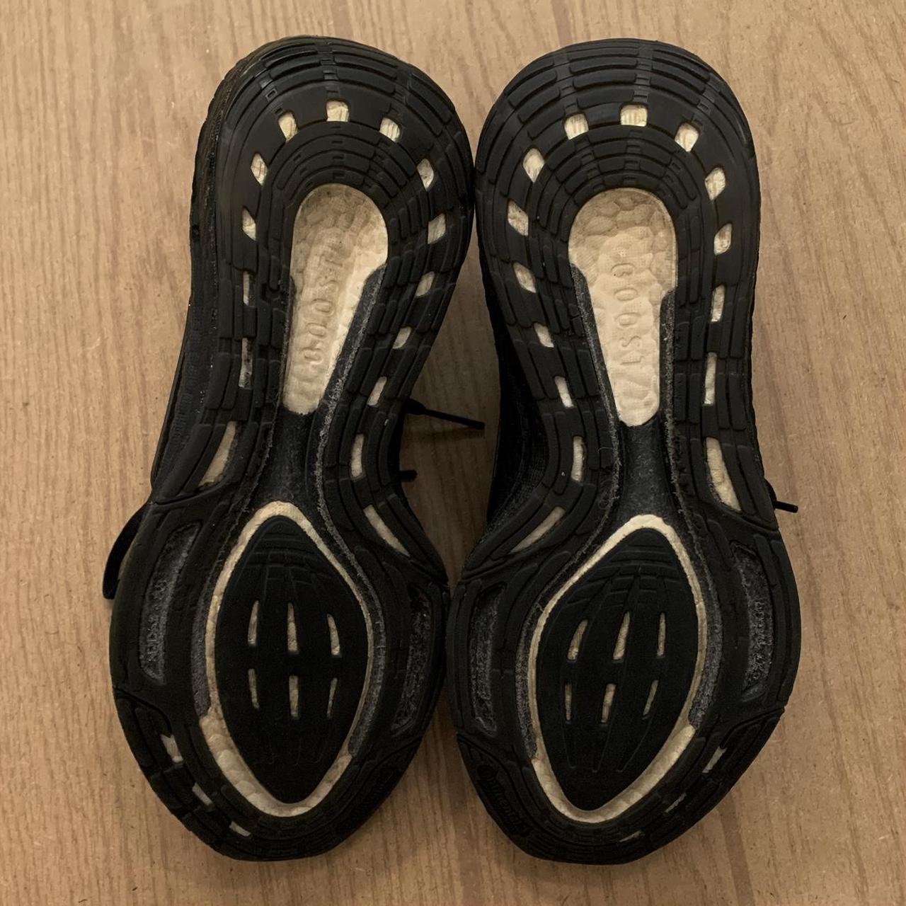 ADIDAS ULTRA BOOST 22 SNEAKERS 9/10 condition.... - Depop