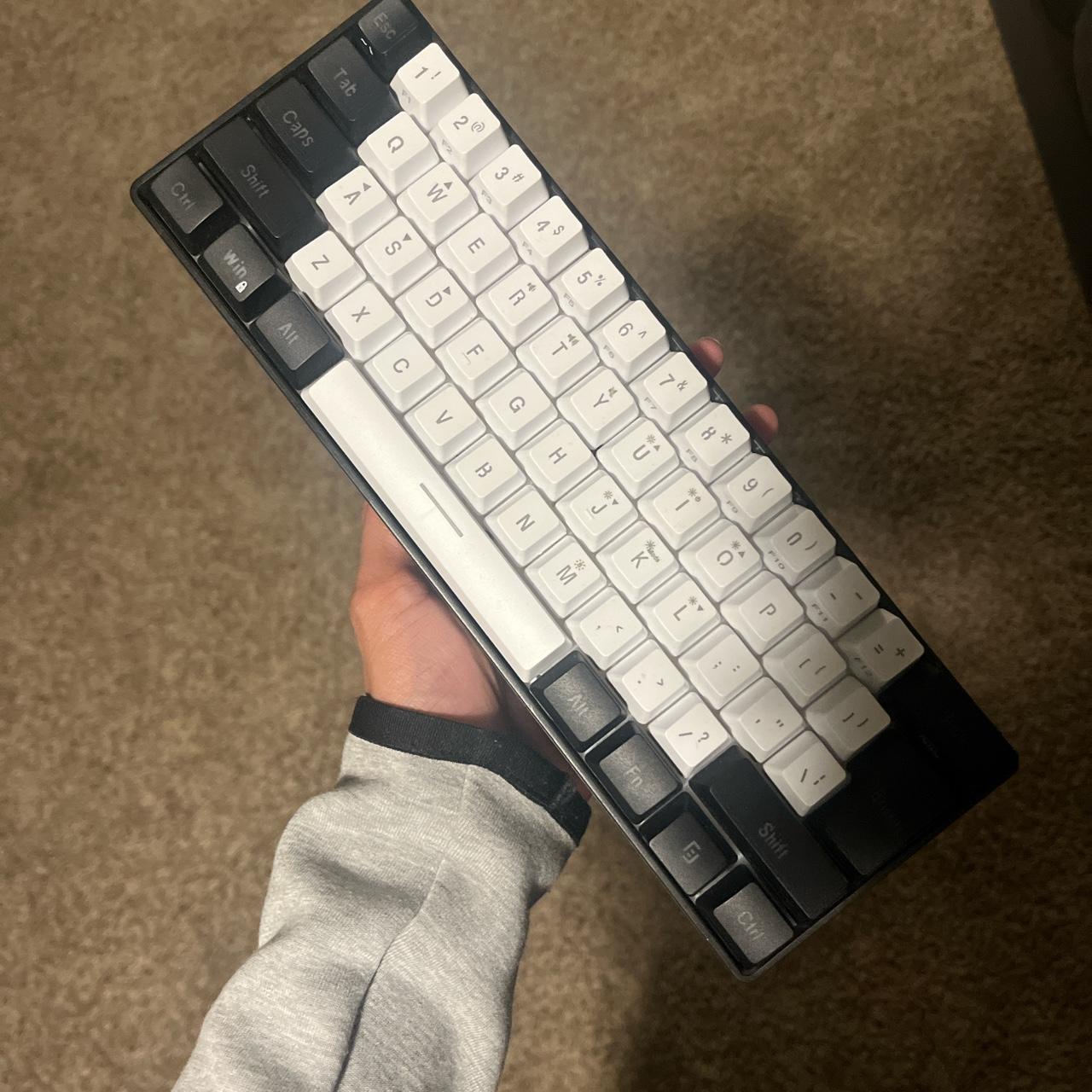 gaming 60 percent RT keyboard - Depop