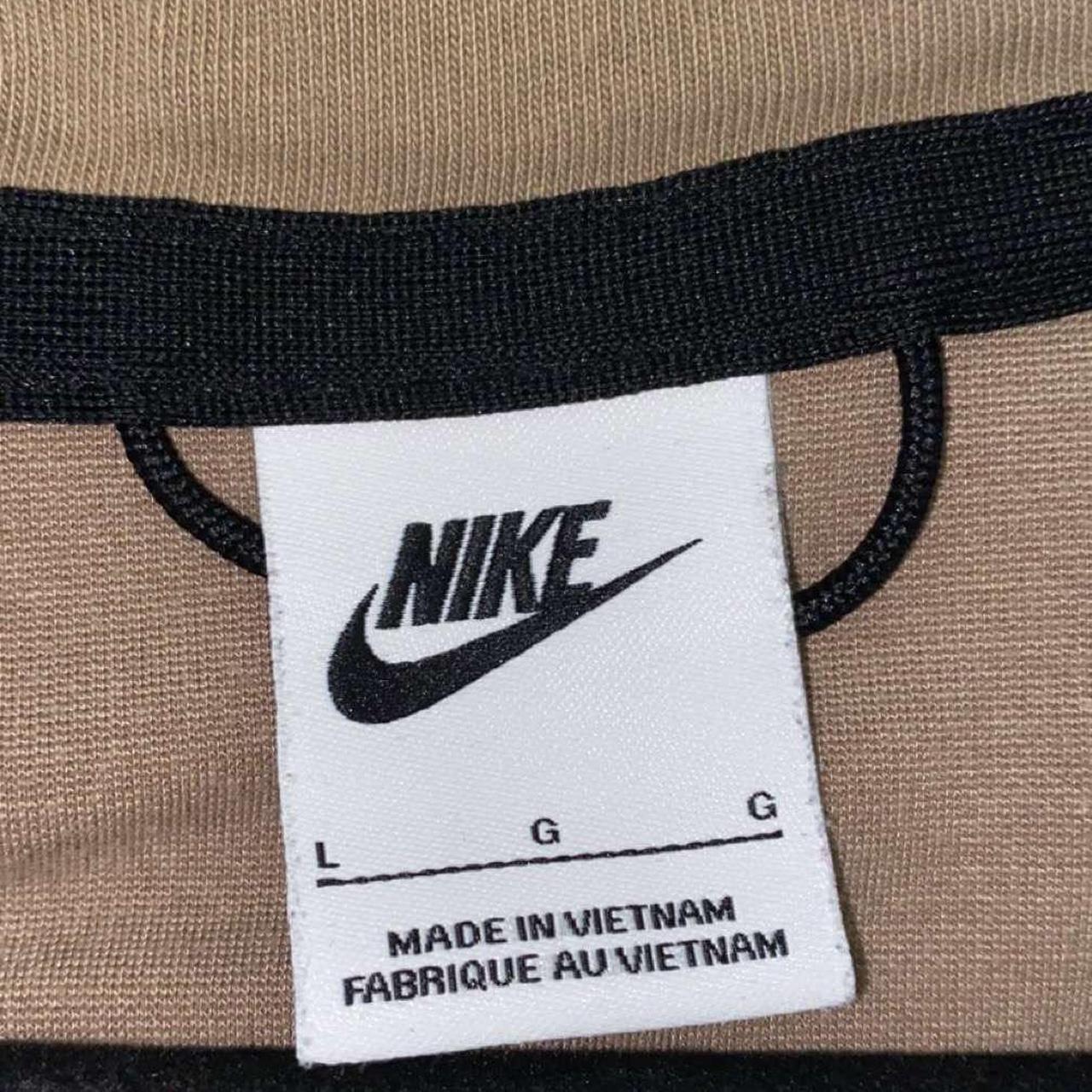 nike tech fleece sand brown size L no flaws - Depop
