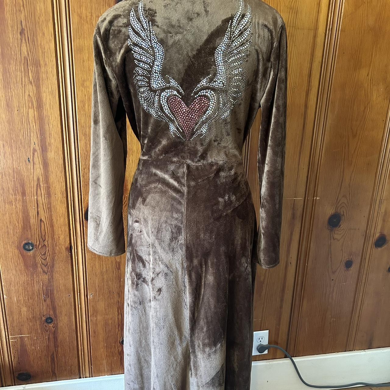Long brown soft minky robe embellished with... - Depop
