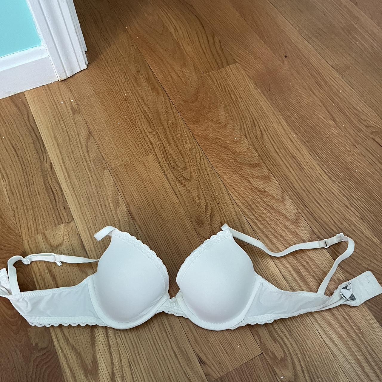 Aerie white push up bra size 32B only had a default... - Depop