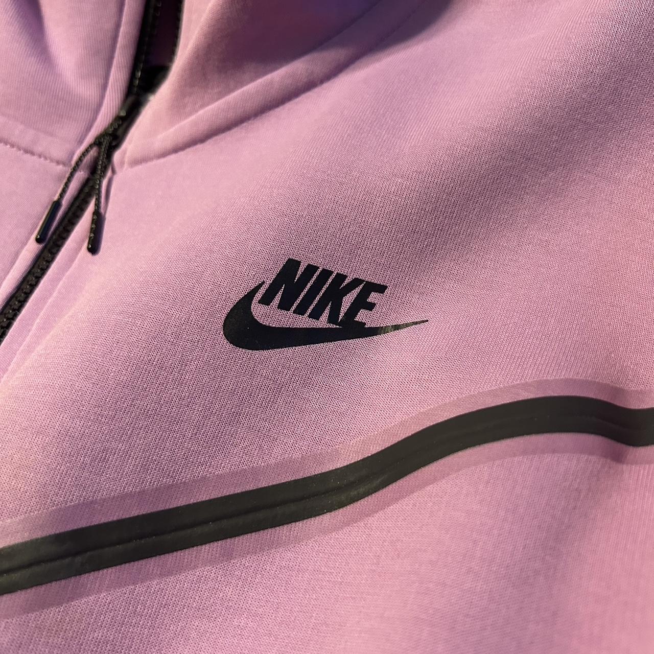 Nike tech limited edition light purple - Depop