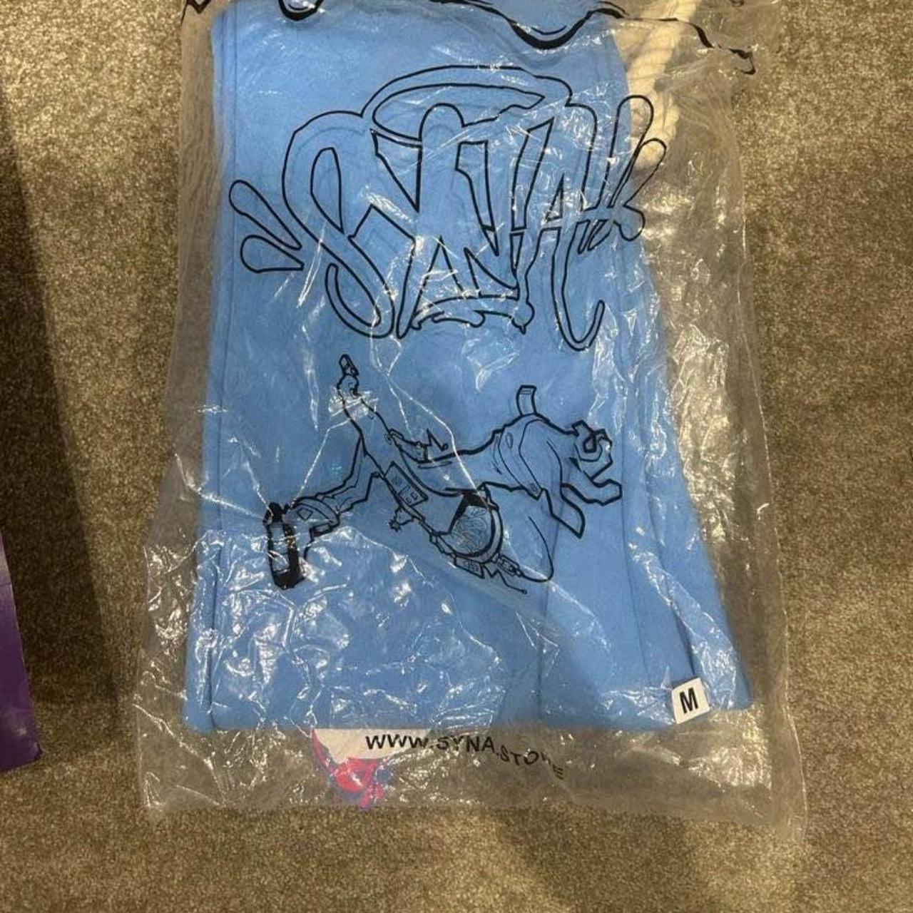 Syna world tracksuit - Depop