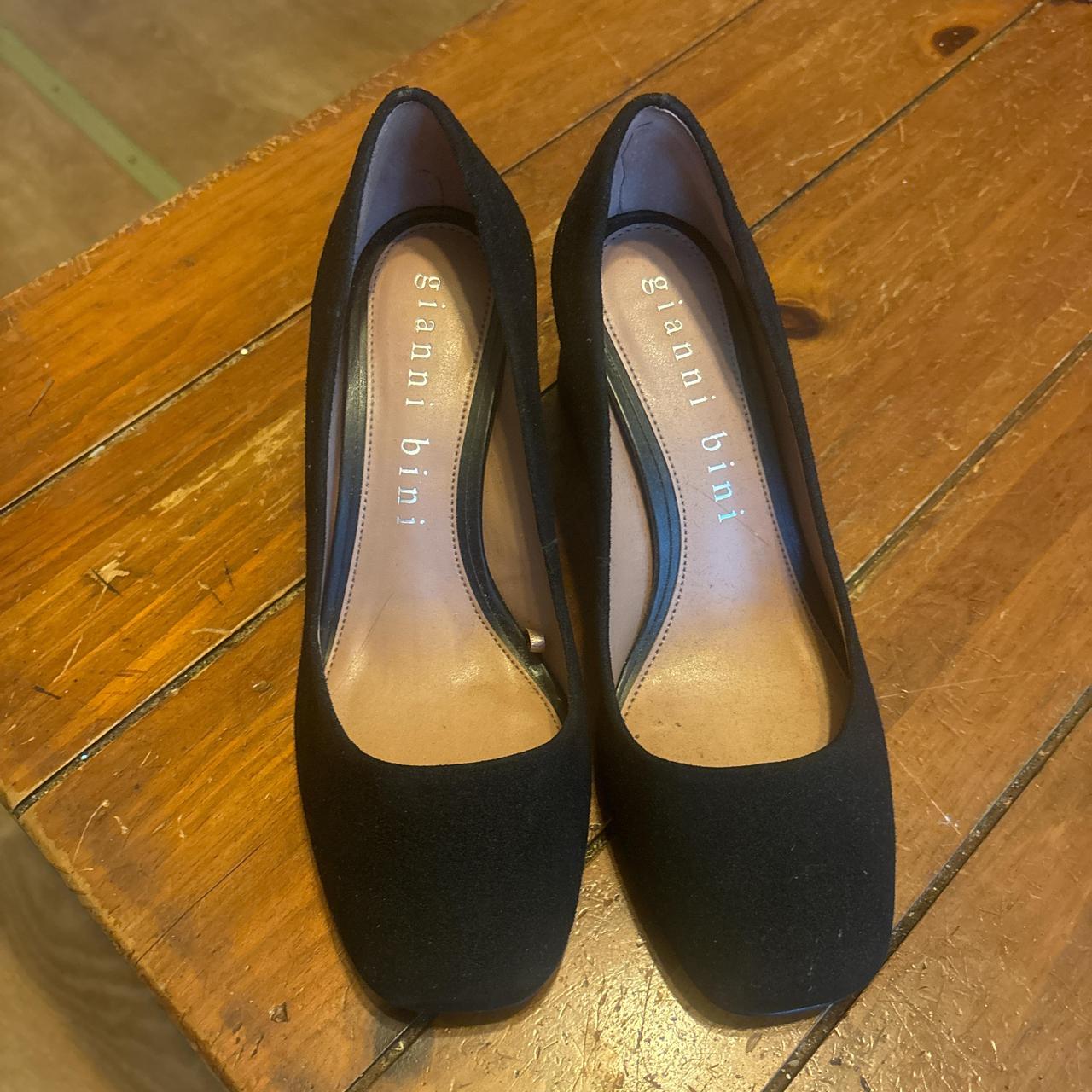 Size 6, black Gianni Bini heels, worn twice - Depop