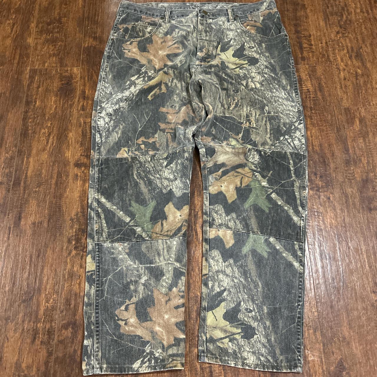 Vintage Baggy Realtree Camo Double Knee... - Depop