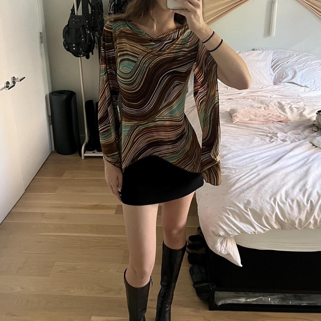 Amazing 70s open sleeve top Sirens brand Soft and... - Depop