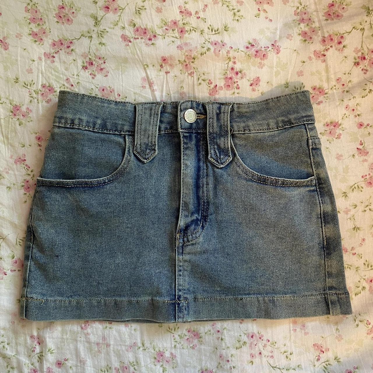 Xs denim skirt Thrifted - Depop