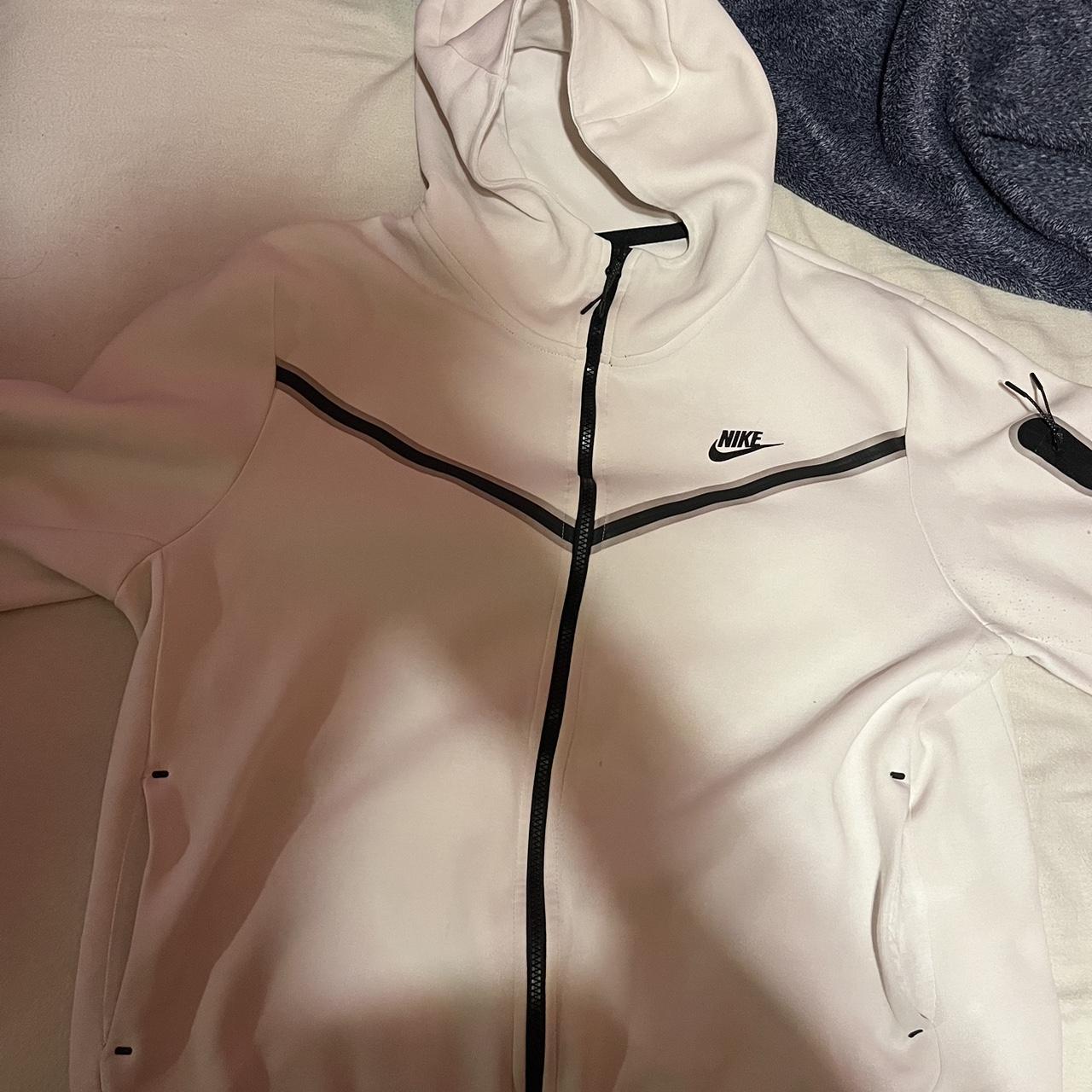 White nike tech XL but fits like an L #nike #thug - Depop