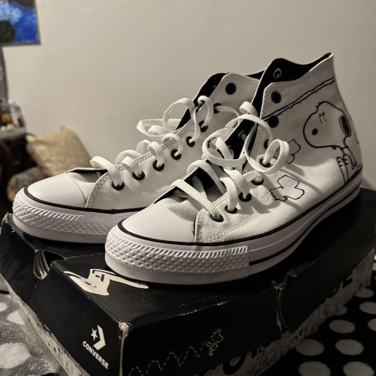 White and black Snoopy Converse... | Depop