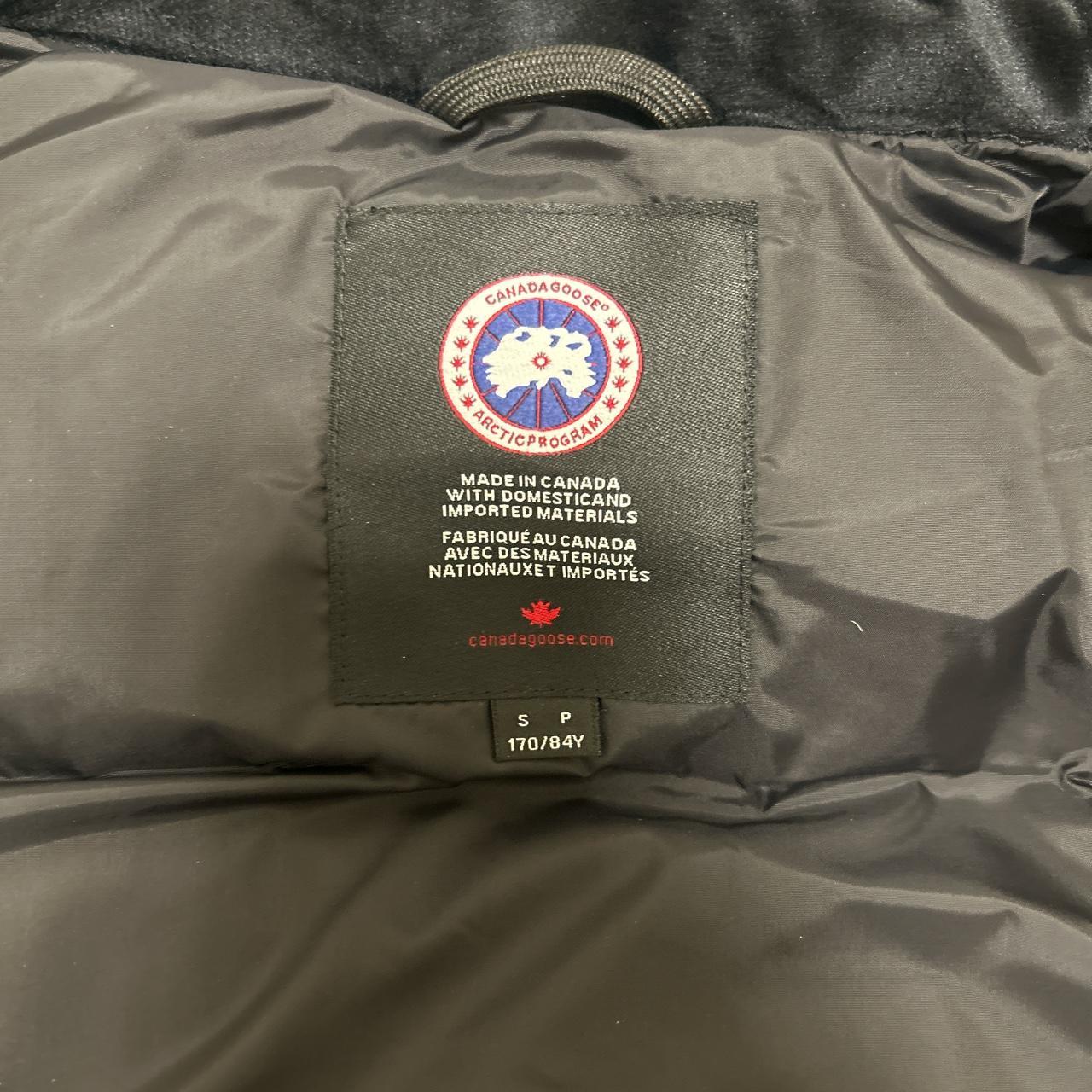 Canada goose guilet - Depop
