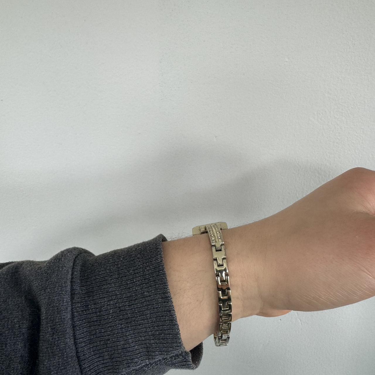 Japan Movement gold tone watch 💛 needs a battery... - Depop