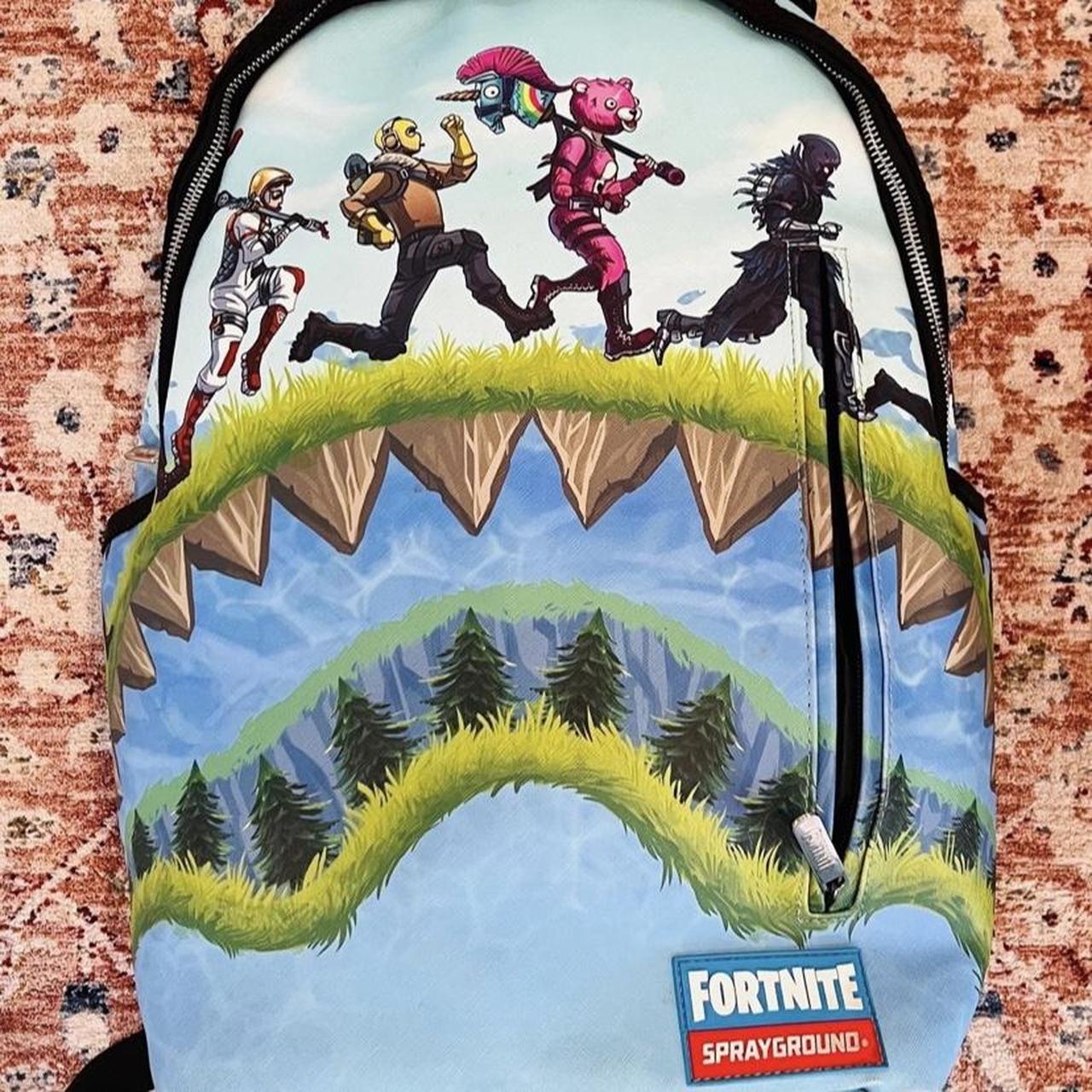 Free shipping 😚 Limited edition spray ground backpack - Depop