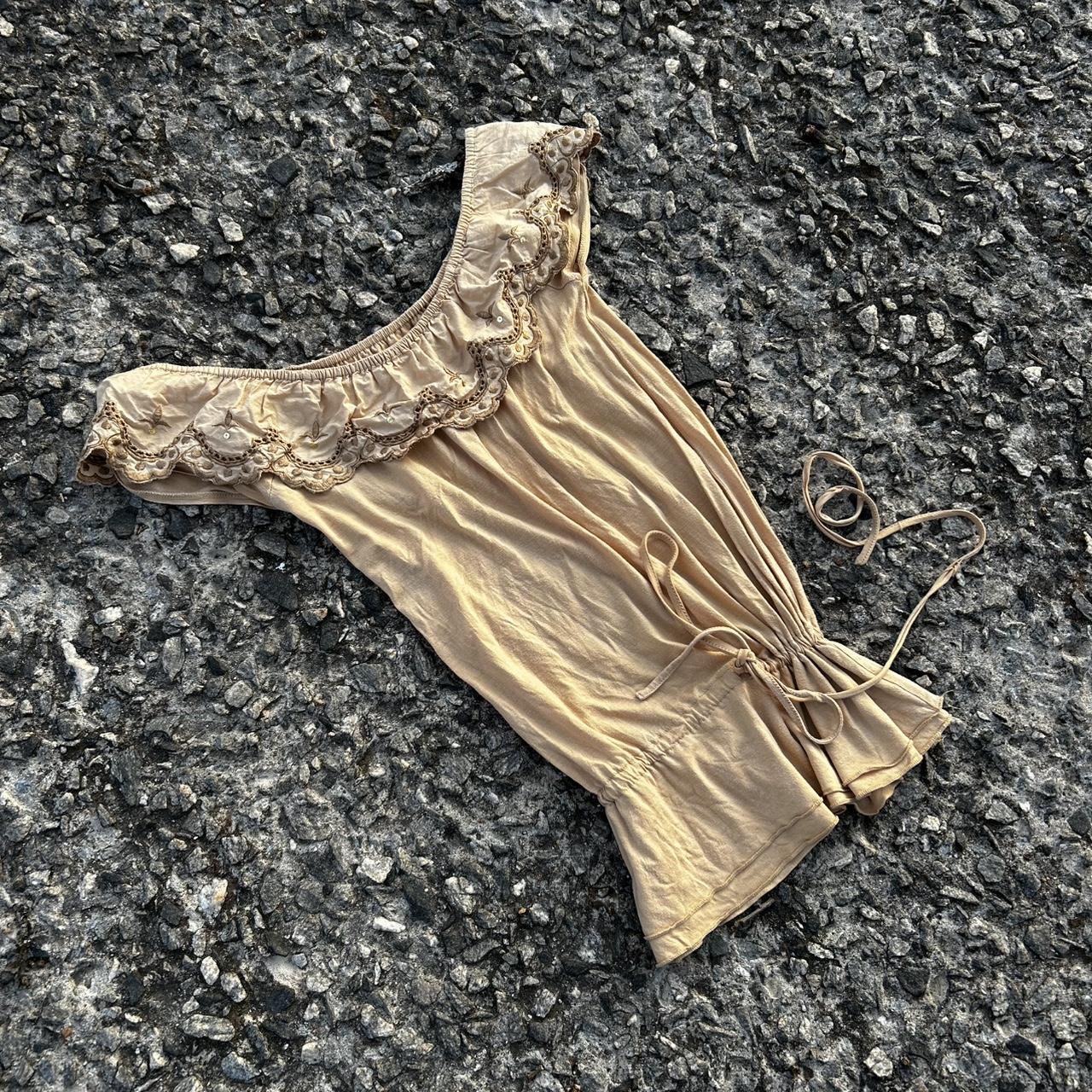 Vintage banana republic Cream off the shoulder lace... | Depop