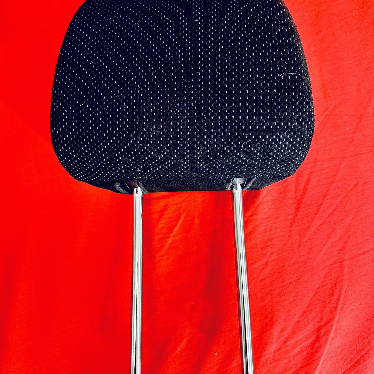 2015 Subaru crosstrek xv driver side head rest - Depop