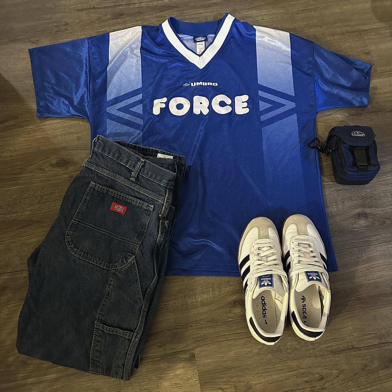 Umbro Retro Soccer Jersey Blue - Depop