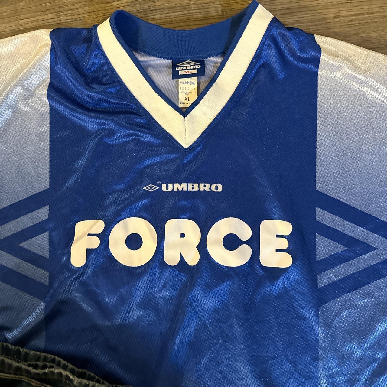 Umbro Retro Soccer Jersey Blue - Depop