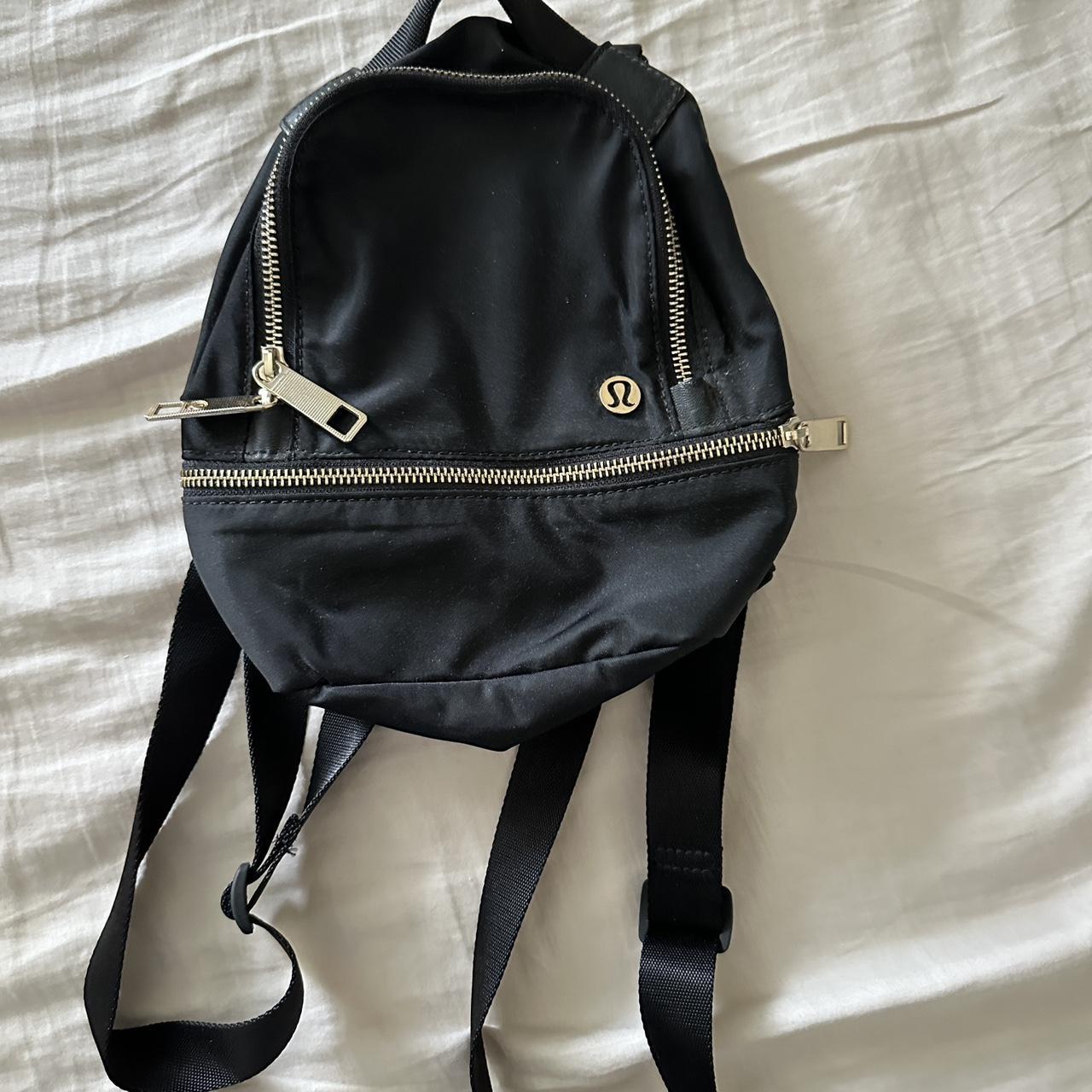 Lululemon mini 3L backpack black Excellent... - Depop