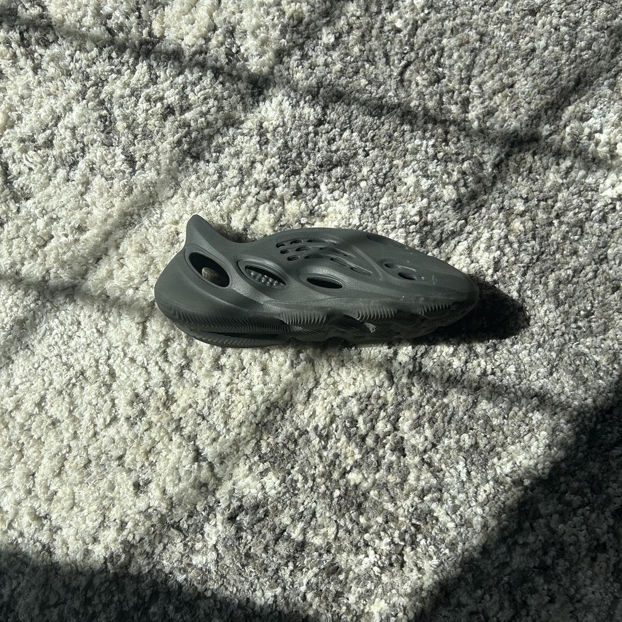 all black foam runner - Depop