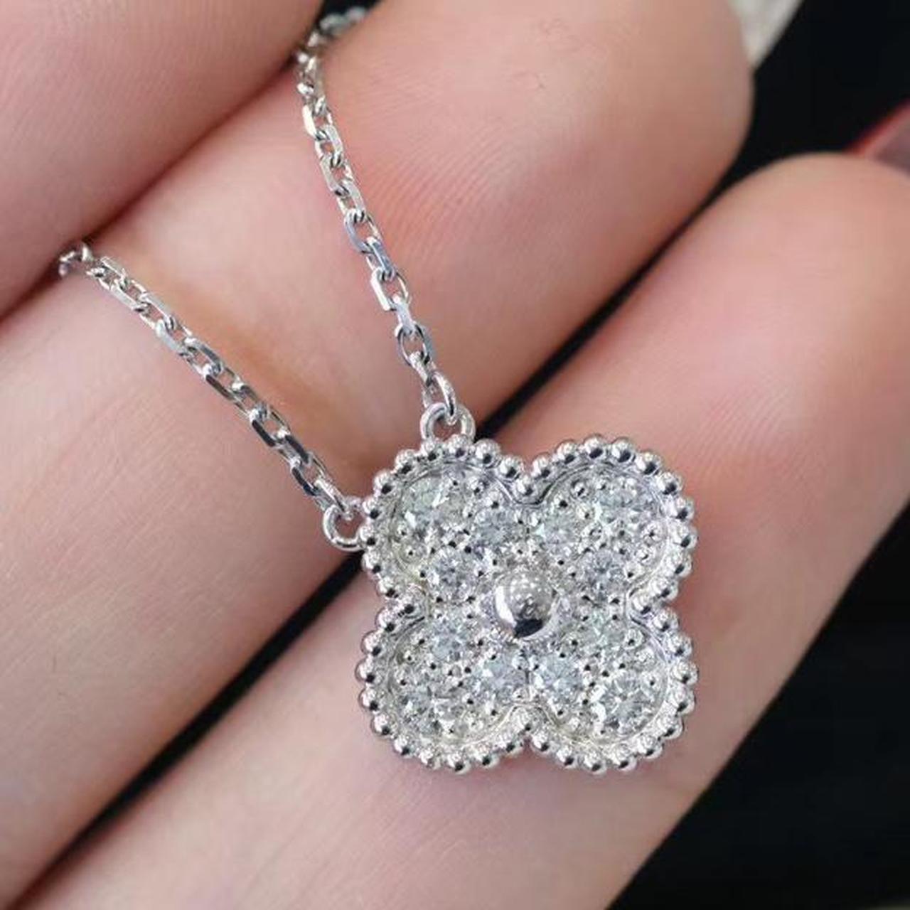 VCA STYLE White Gold with diamond style medium size... - Depop