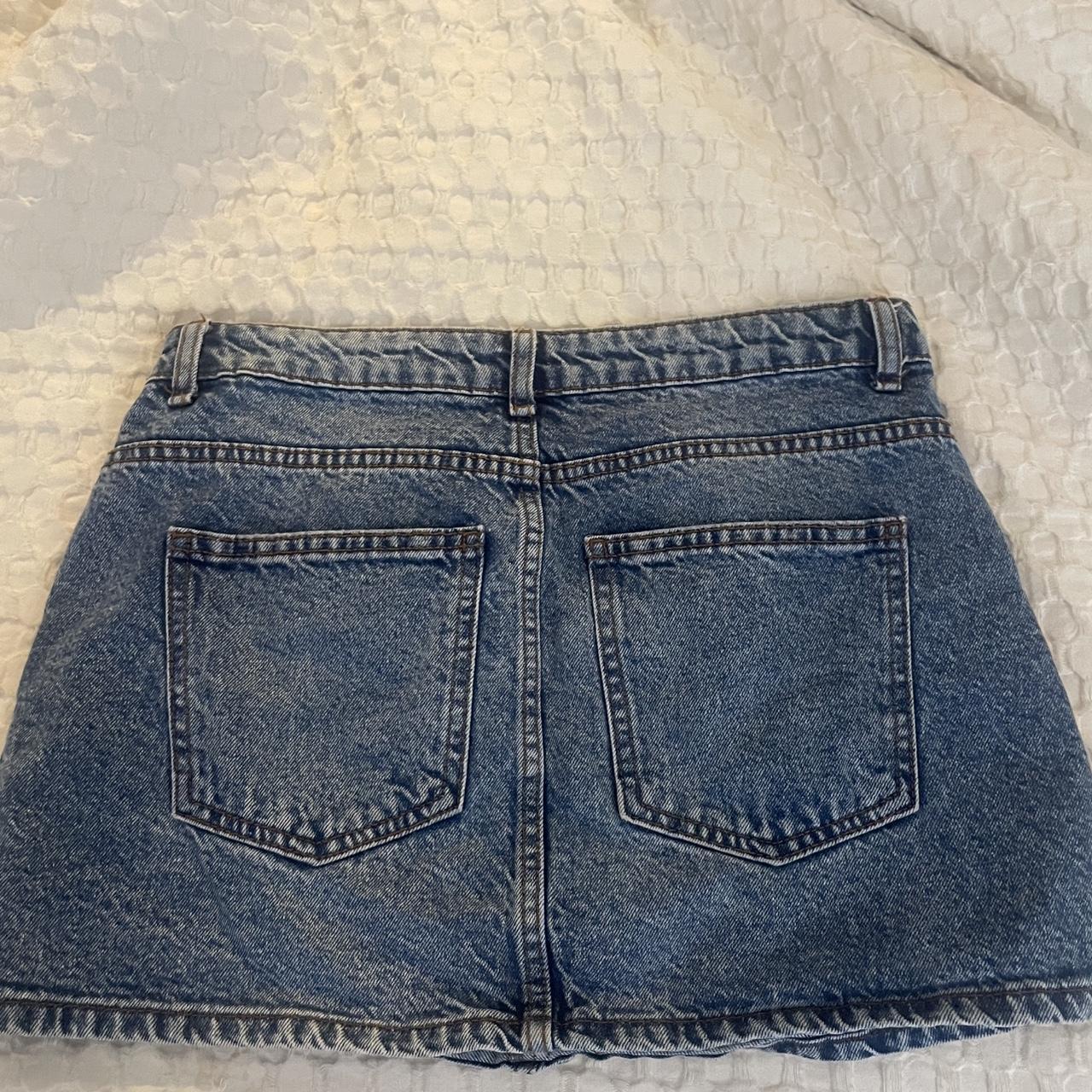 supre mini denim skirt Aus 10 - Depop