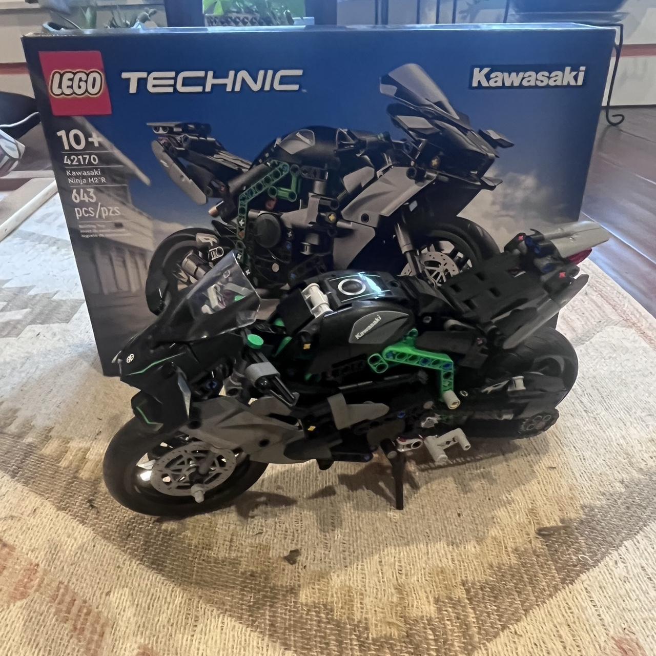 LEGO Kawasaki Ninja ZX-10R 2015 motorcycle... | Depop