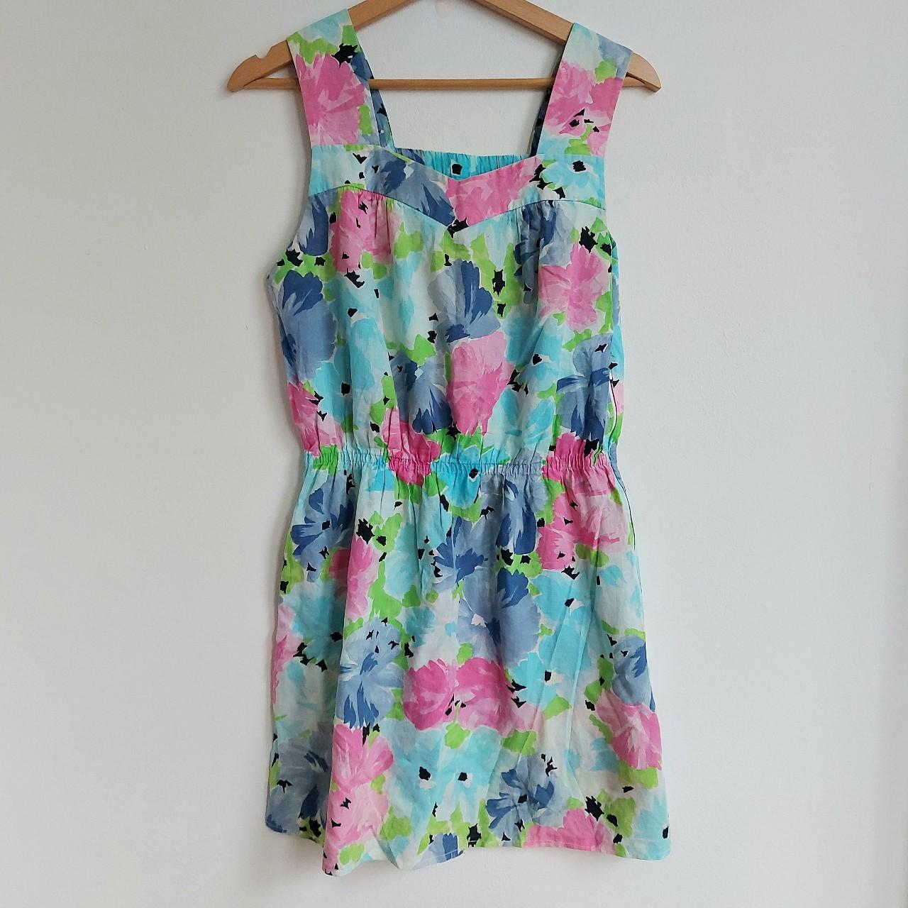 Beautiful vintage 80s sun dress in an abstract... - Depop