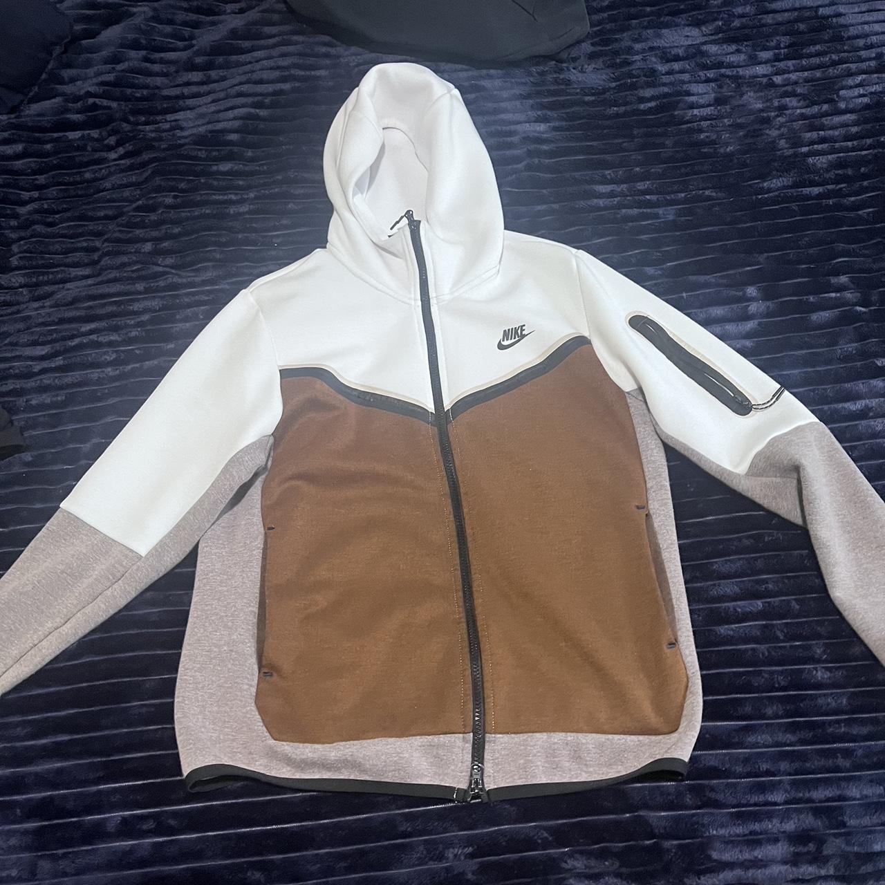 Nike Tech 1/1 - Depop