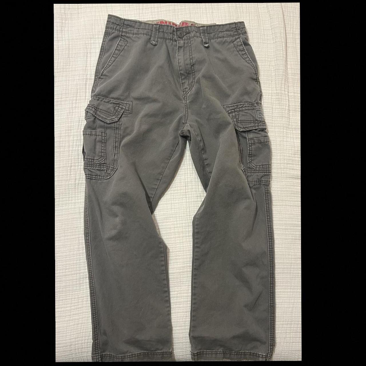 UNIONBAY cargo pants. Size: 34x30 Color: Gray - Depop
