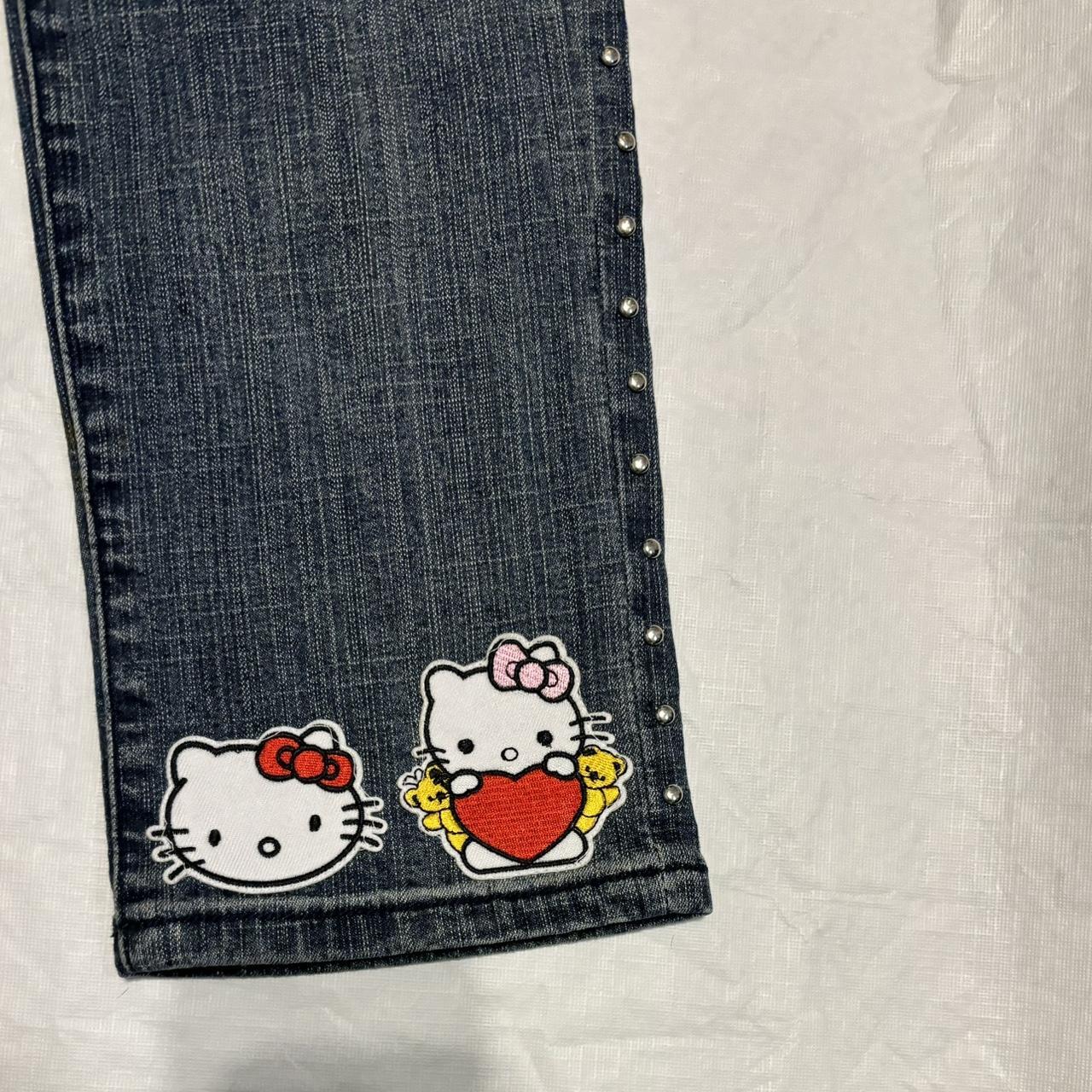 Hello kitty jeans - Depop