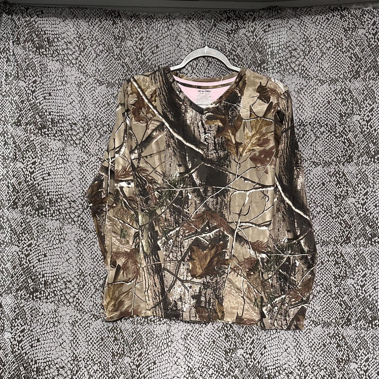 RealTree Size-XL Super rare y2k long sleeve camo!!... | Depop