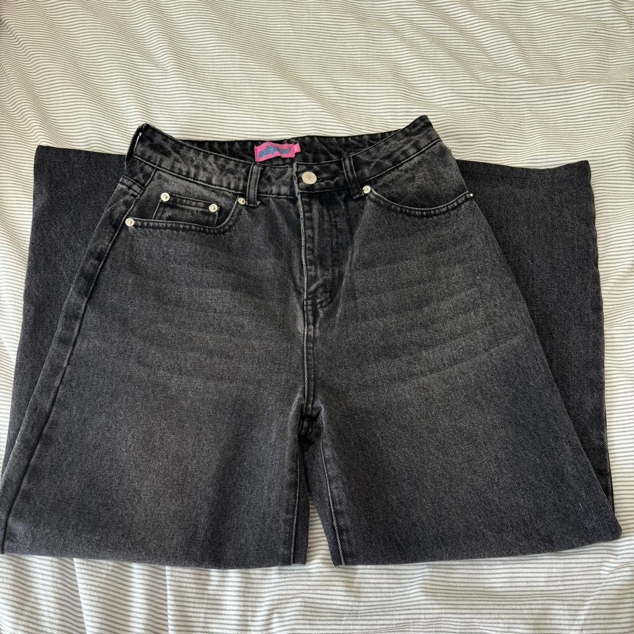 Low rise Edikted jeans size: XS/petite length... - Depop