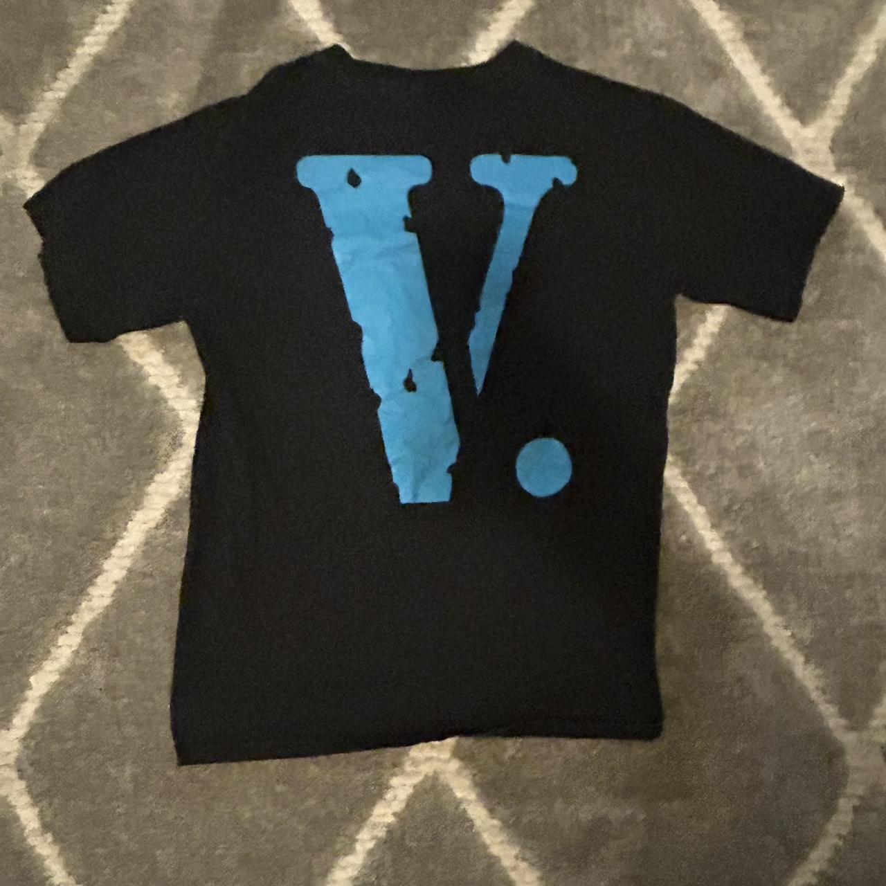 Black and blue Vlone tee #skater | Depop